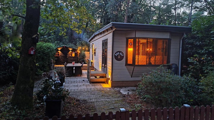 Boself 4pers Met Hottub - Arendonk