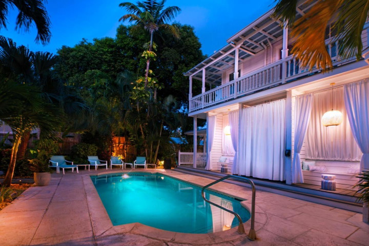 Coco Plum Inn - Florida