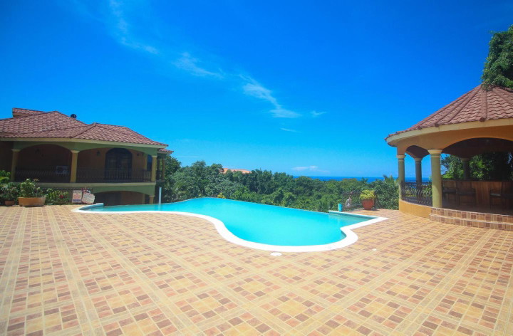 Luxury 10 Bedroom Villa-millbrooks - Jamaica