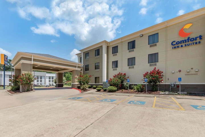 Comfort Inn & Suites El Dorado - El Dorado, AR