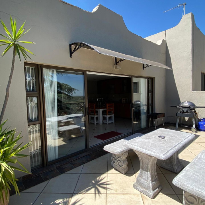 Glenvista Home With A View - Alberton
