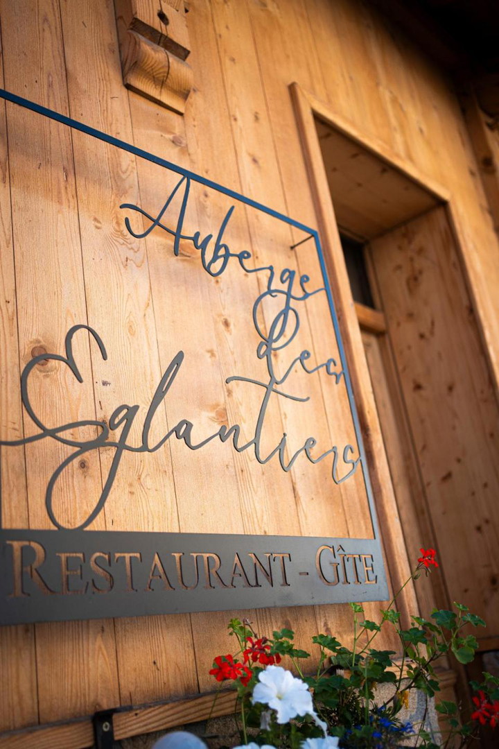 Auberge Des éGlantiers - La Giettaz