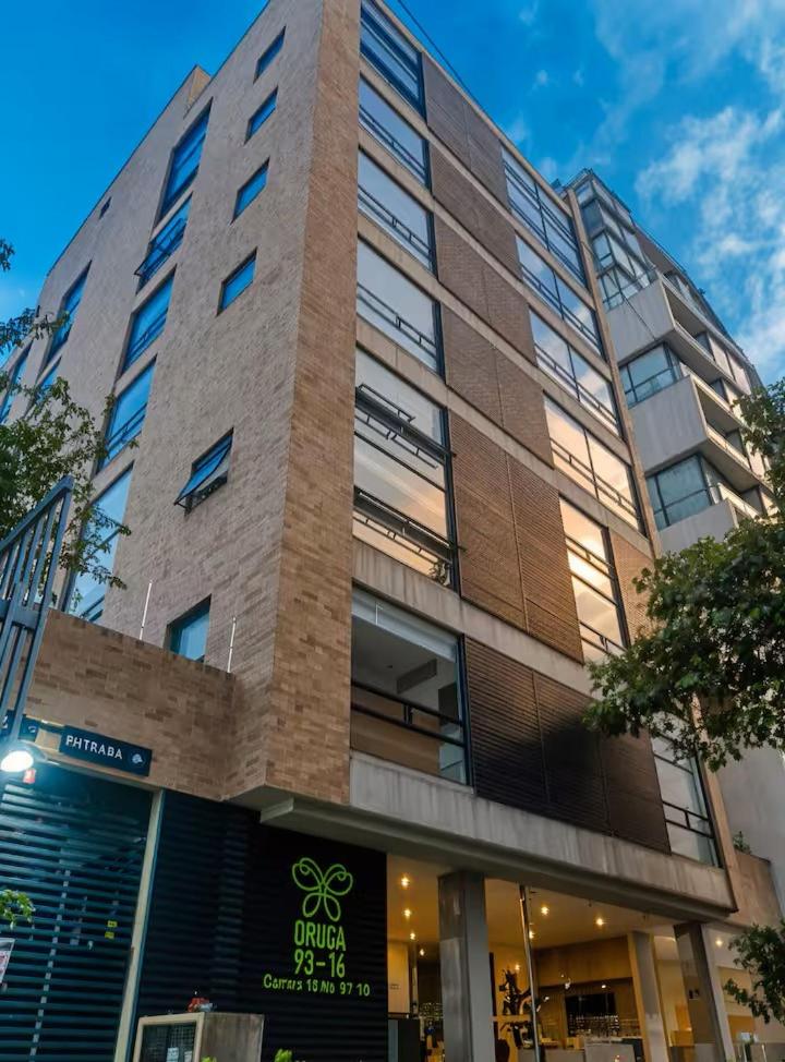 Bello Apartamento Duplex Parque De La 93, 301 - Bogotà