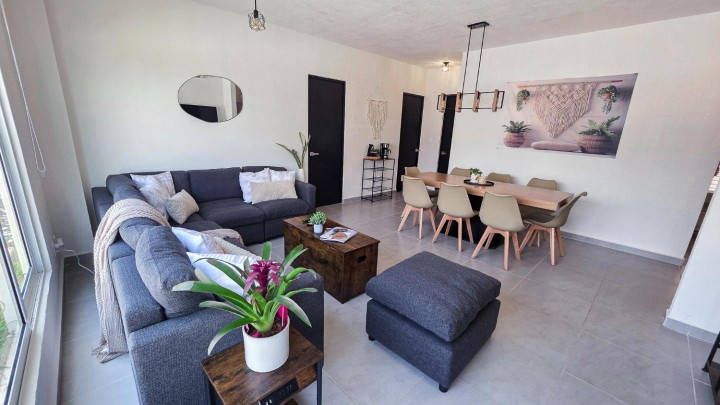 New Casa Flores In Polígono Sur With Pool - Cancún