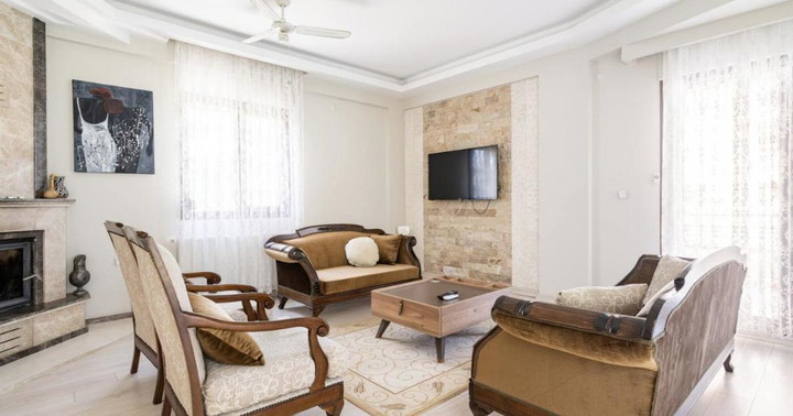 Comfortable Villa With Garden In “Urla İSkele” - Urla