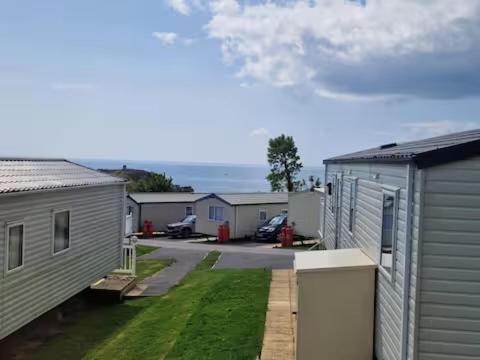 Elms Caravan With Sea Views At Devon Cliffs - England