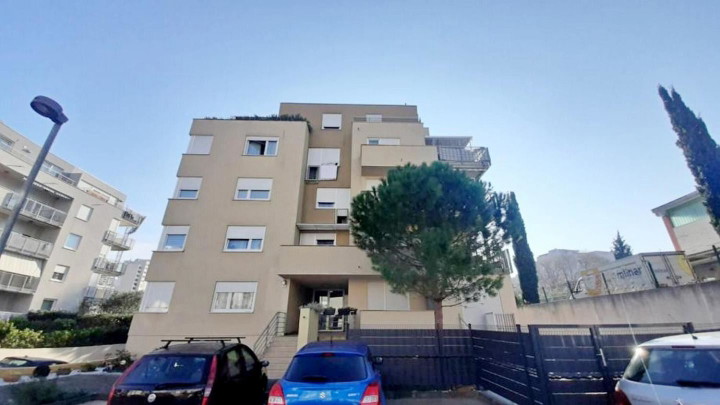 Apartment Only Love - Skradin