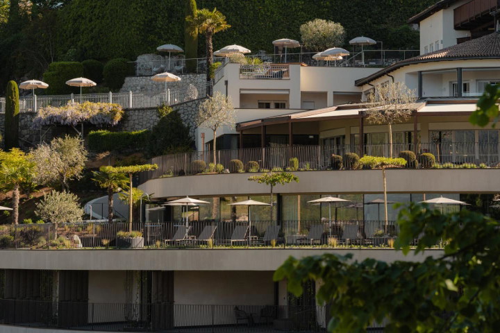 Hotel Schlosswirt - Merano