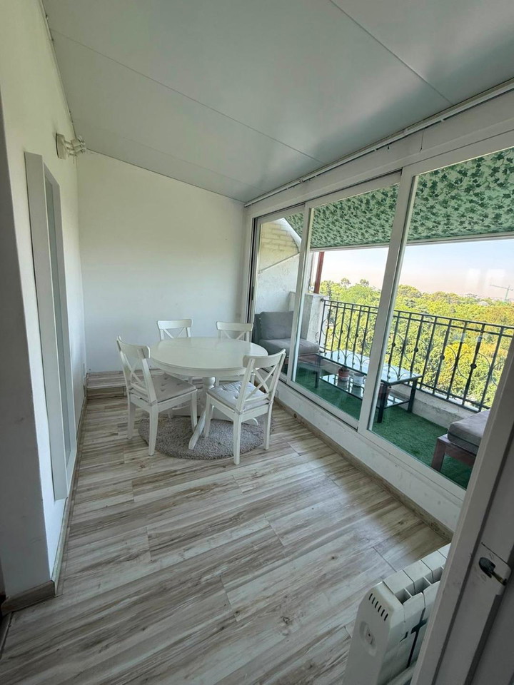 Apartamentos Travelstay Buen Retiro - Madrid