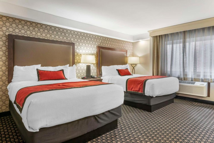 Best Western Plus Ramkota Hotel - Sioux Falls, SD
