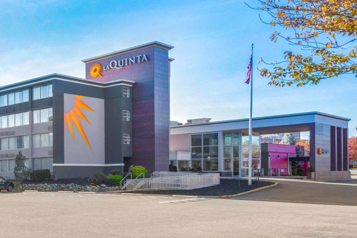 La Quinta By Wyndham Clifton/rutherford - Clifton, NJ