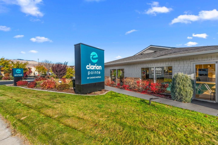 Clarion Pointe Wenatchee - Wenatchee, WA