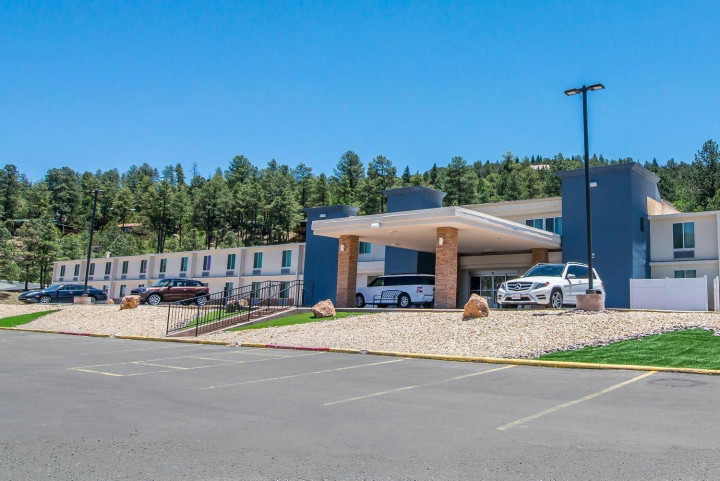 Elevate Hotel At Sierra Blanca Ruidoso - Ruidoso, NM