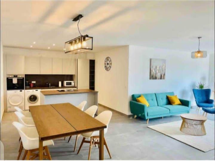 Serenity 2br Apartment With Terrace And Parking - Esch-sur-Alzette