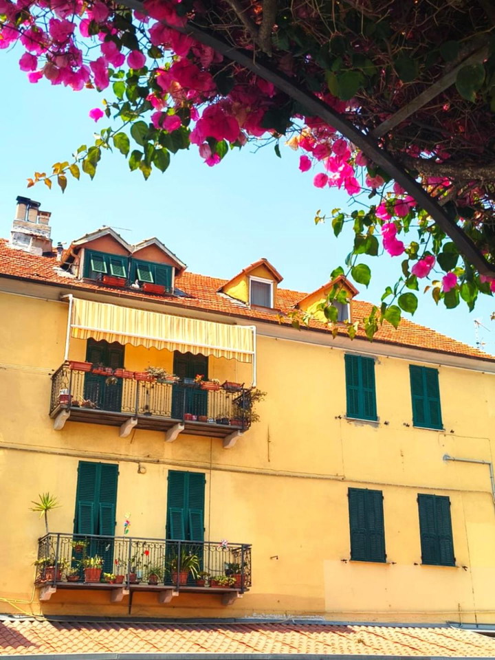 Perla Nera Guesthouse - Imperia
