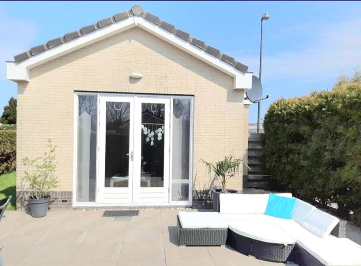 Huisje Finn, Met Grote Tuin En Veel Privacy - Noord-Holland