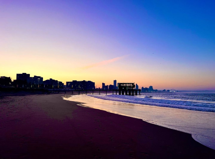 Seaview Horizon Ocean View Near Cruise Port Two-bedroom Apartment - Durban