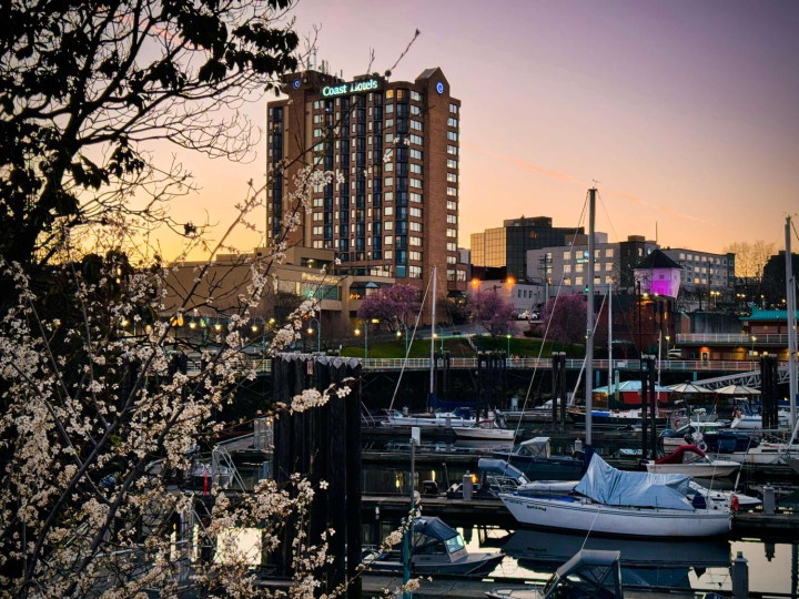 Coast Bastion Hotel - Nanaimo