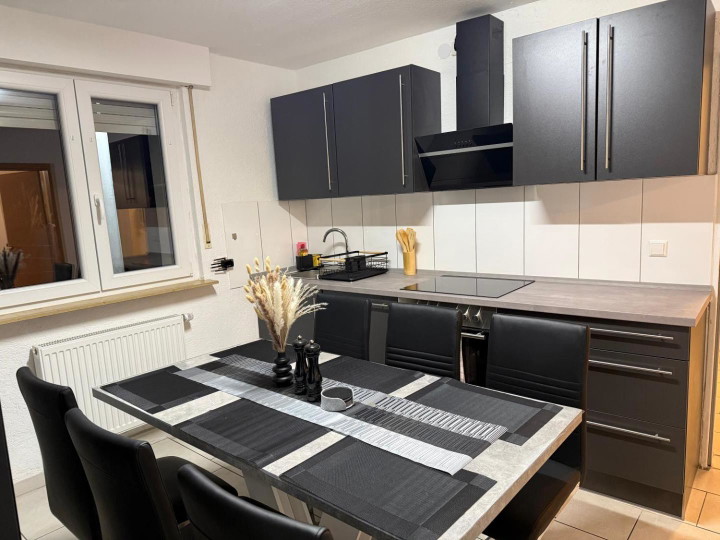 Apisha Apartment 2 - Esslingen