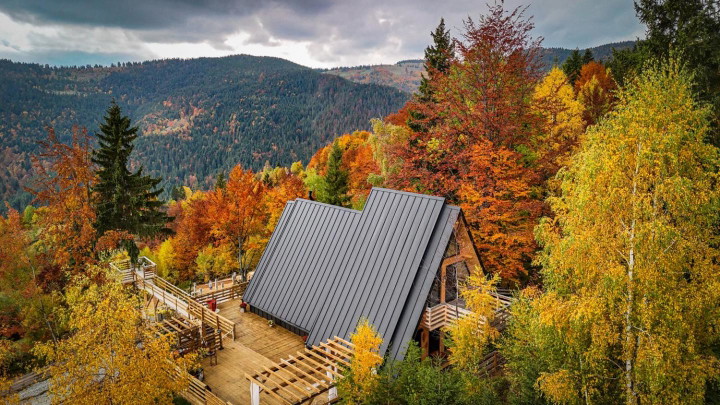 Black Roof - Roumanie