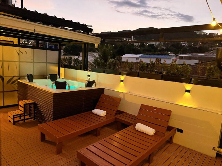 Hotel 9.5 San Fernando - Versalles