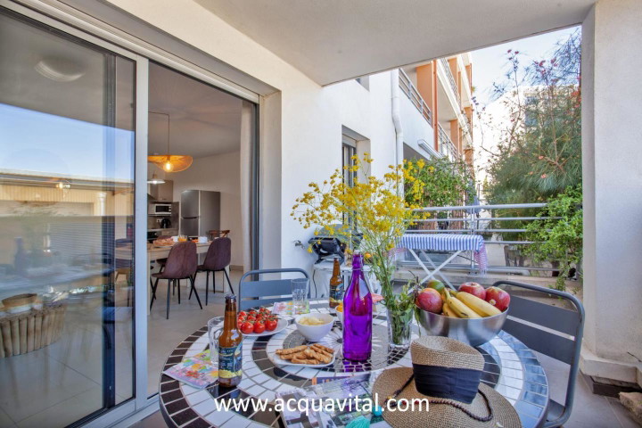 Appartement "Fiora" En Centre-ville De Calvi - 2 4 Personnes - Calvi