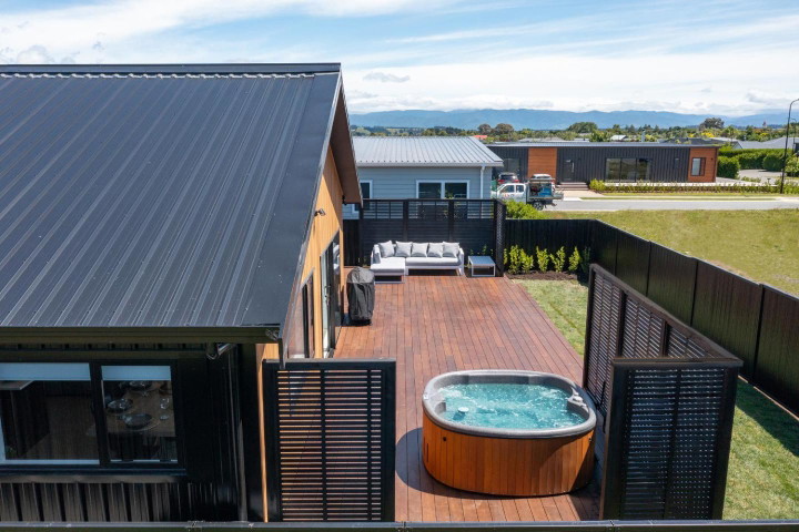 The Green House - Luxury Eco Escape - Martinborough