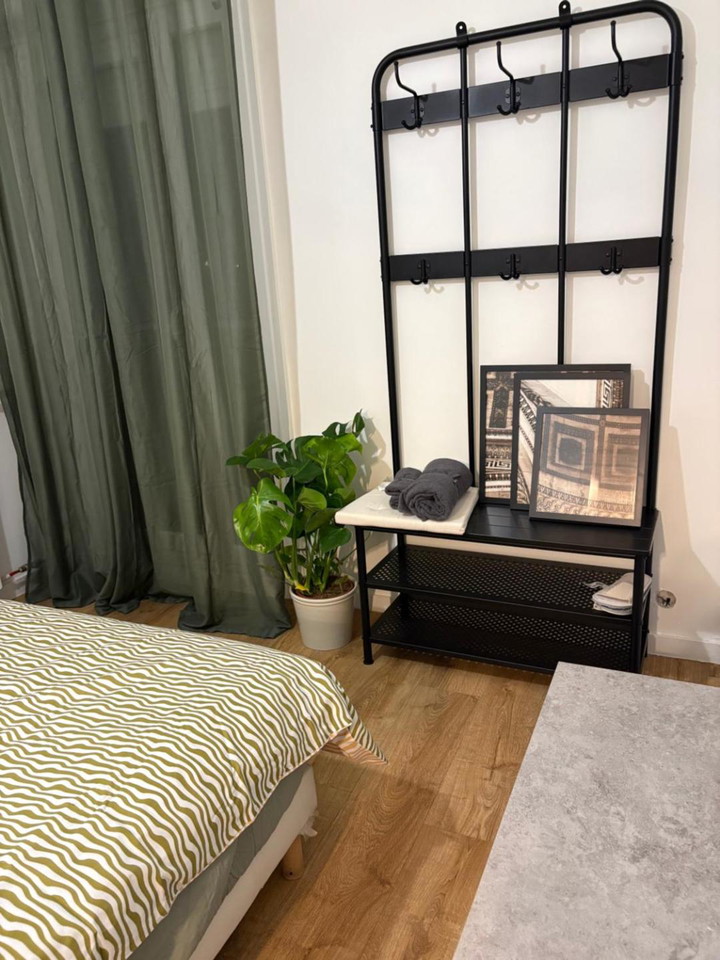 Chambre Type Hôtel - Colombes - Le Chesnay