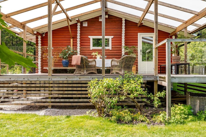 Log Cabin By Nuuksio National Park, Espoo - Espoo