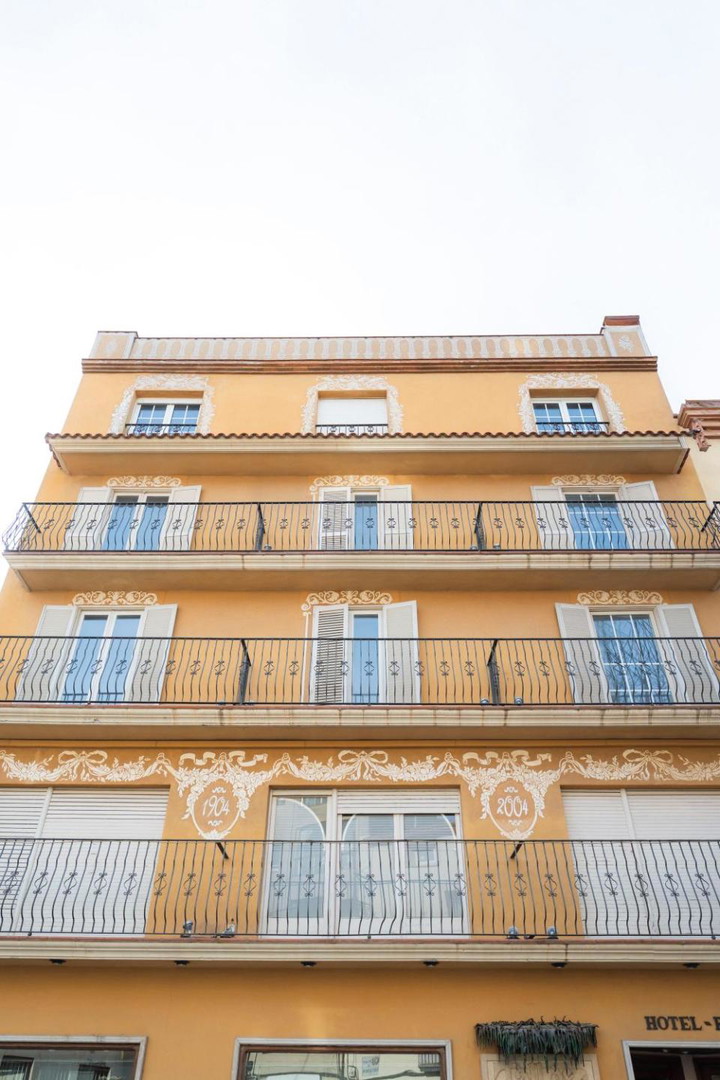 Hotel Tall De Conill - Sant Sadurní d'Anoia