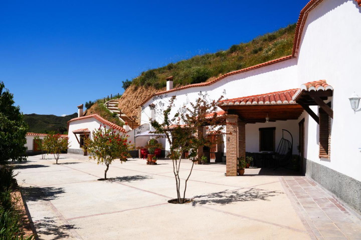 Cuevas Cortijo El Capellán - Andalusia