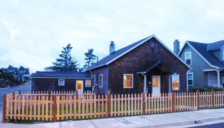 Karr Beach House On Franklin - Cannon Beach