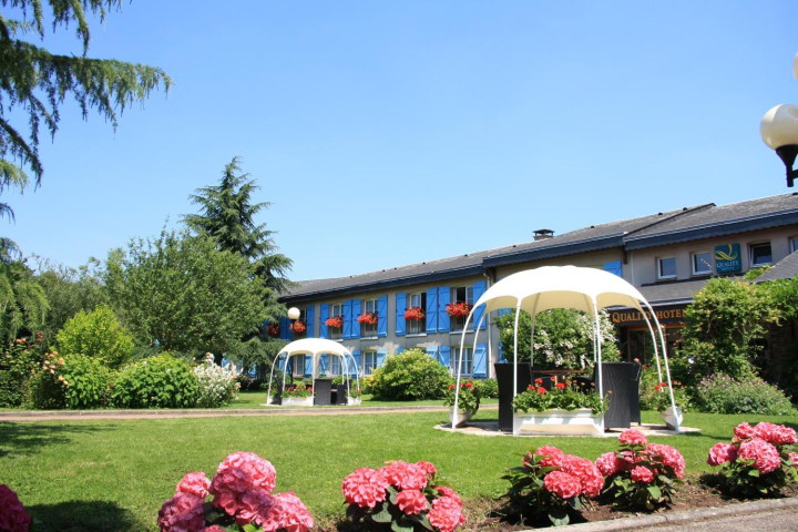 Logis Hôtel Restaurant La Berteliere - Franqueville-Saint-Pierre