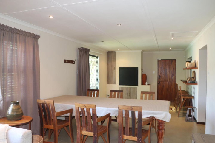 Du Repos (Lovely & Relaxing 2-bedroom Unit With Patio) - Springbok