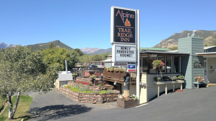 Alpine Trail Ridge Inn - Estes Park, CO