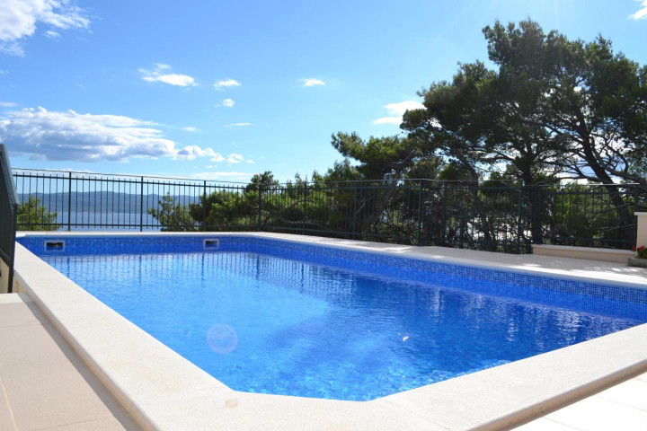 Villa Grim - Brela