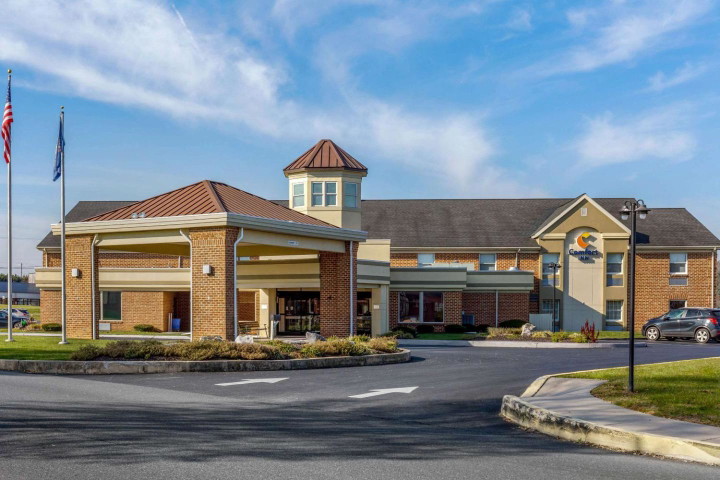 Comfort Inn Lancaster At Rockvale - Strasburg, PA