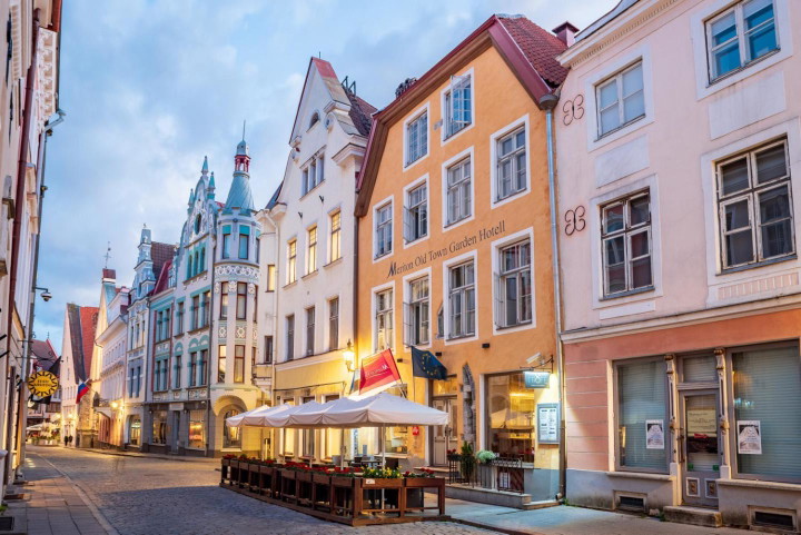 Meriton Old Town Garden Hotel - Tallin