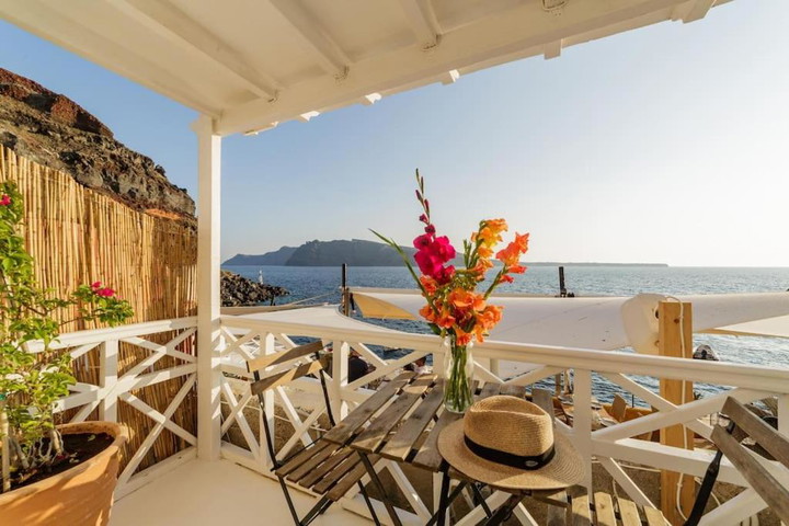 The Bay - Loft Apartment Sea & Sunset View - Oia