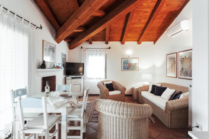 Villa Caposchiera A 150m Dal Mare - Golfo Aranci