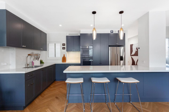 Stylish Spacious Retreat In Potts Point - 2 Bdrm - Randwick