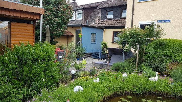 Ferienwohnung In Gartenlandschaft - Baunatal