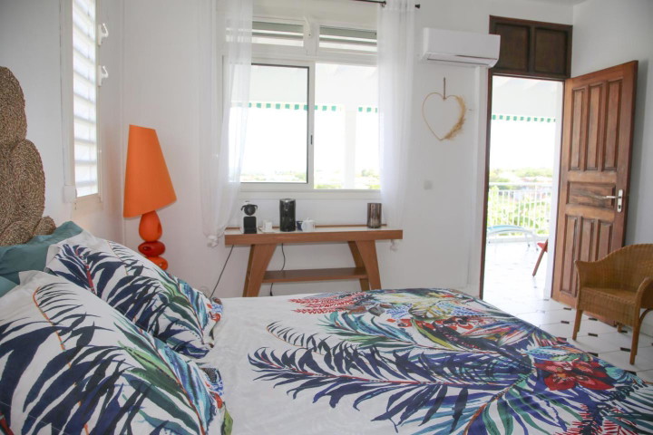 Villa Théo , Chambre D'hôtes , Petit Déjeuner, Table D'hôtes - Guadeloupe