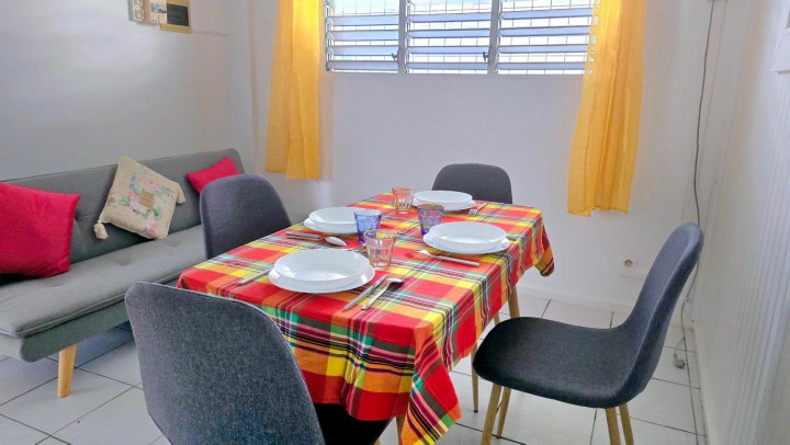 Logement Meublé Proche Chum, Idéal Stagiaires Et Professionnels - マルティニーク