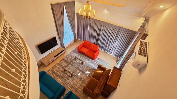 The Olive Villa-magnificent 8 Bedroom Luxury Villa - Accra