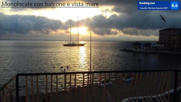 Ampio Monolocale Con Balcone Fronte Mare - Orbetello