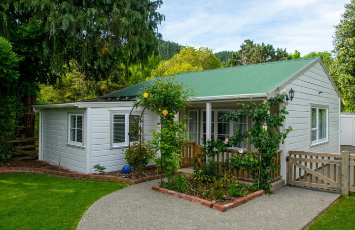 Birdsong Cottage - Waikanae