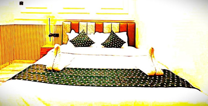 Hotel Lotus Puri - Puri