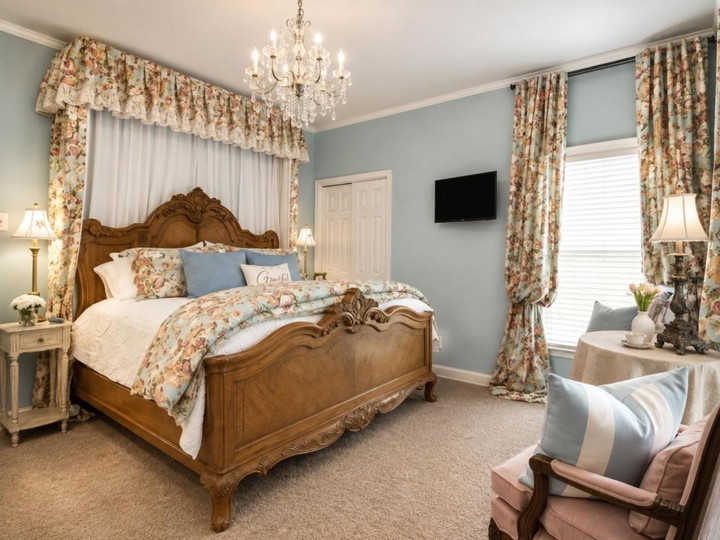 King Bed! Gameroom! Super Cozy-the Treasured Mist! - Fort Smith, AR