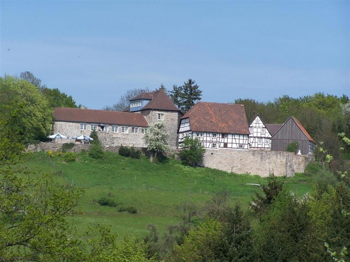 Hotel Garni Burg Waldenstein - Backnang